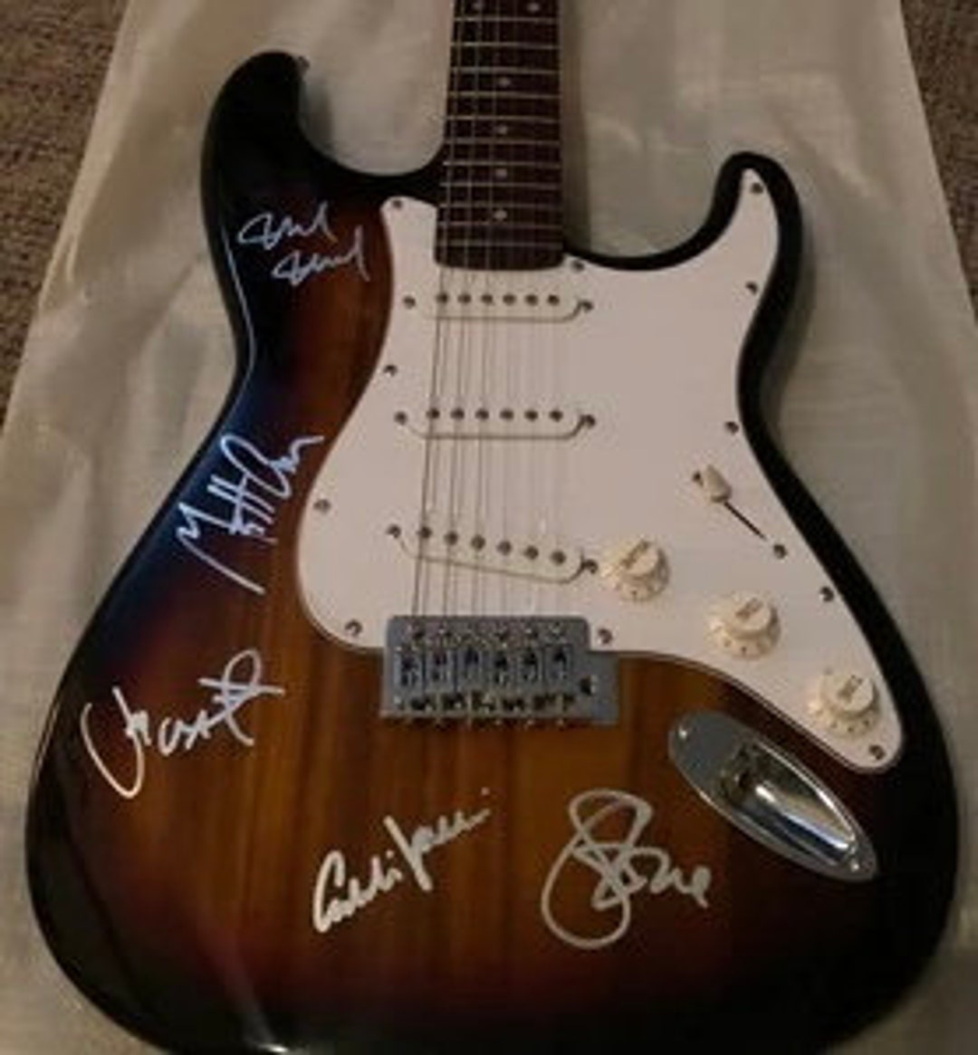 PEARL JAM Signed AUTOGRAPHED Full Size Guitar - Etsy