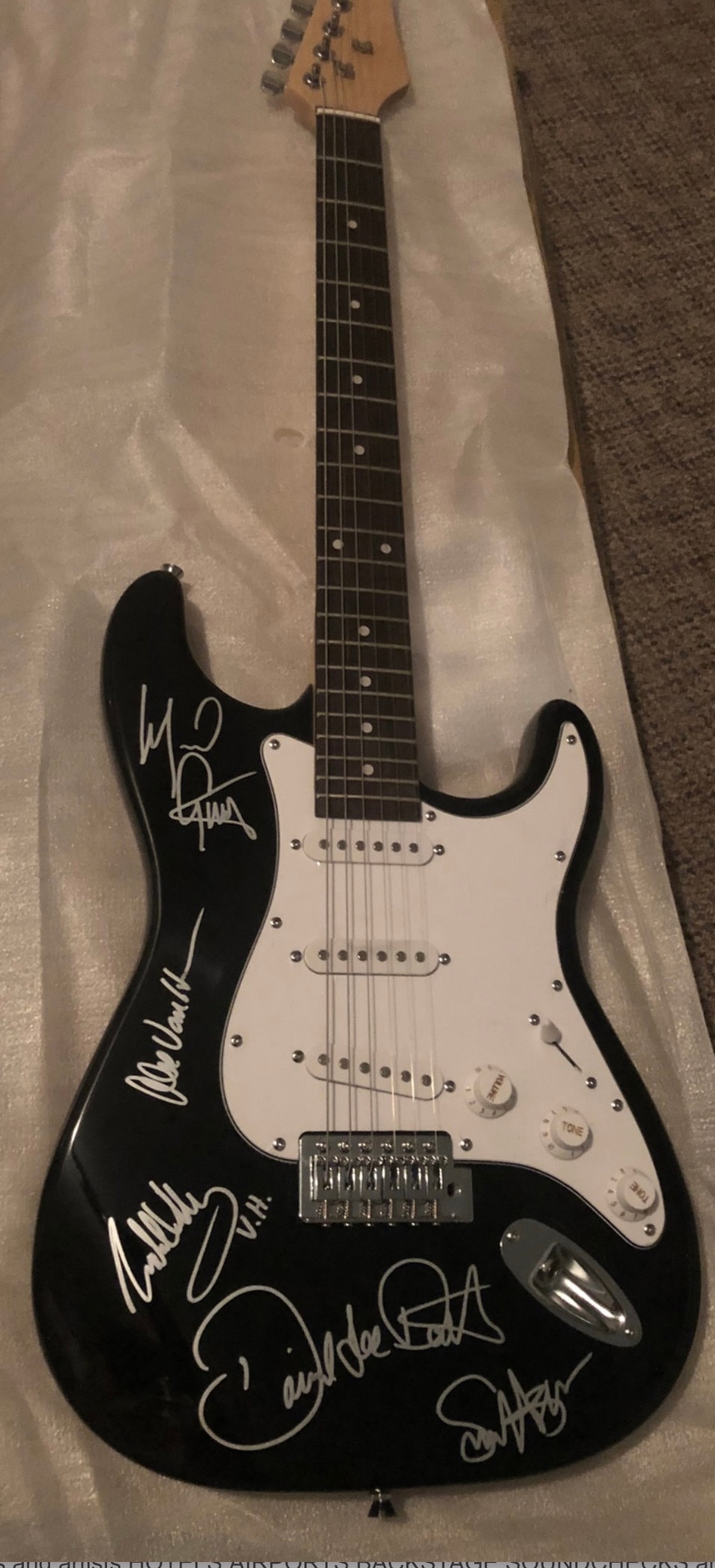 VAN HALEN W/ Sammy & David AUTOGRAPHED Signed Full Size Guitar - Etsy
