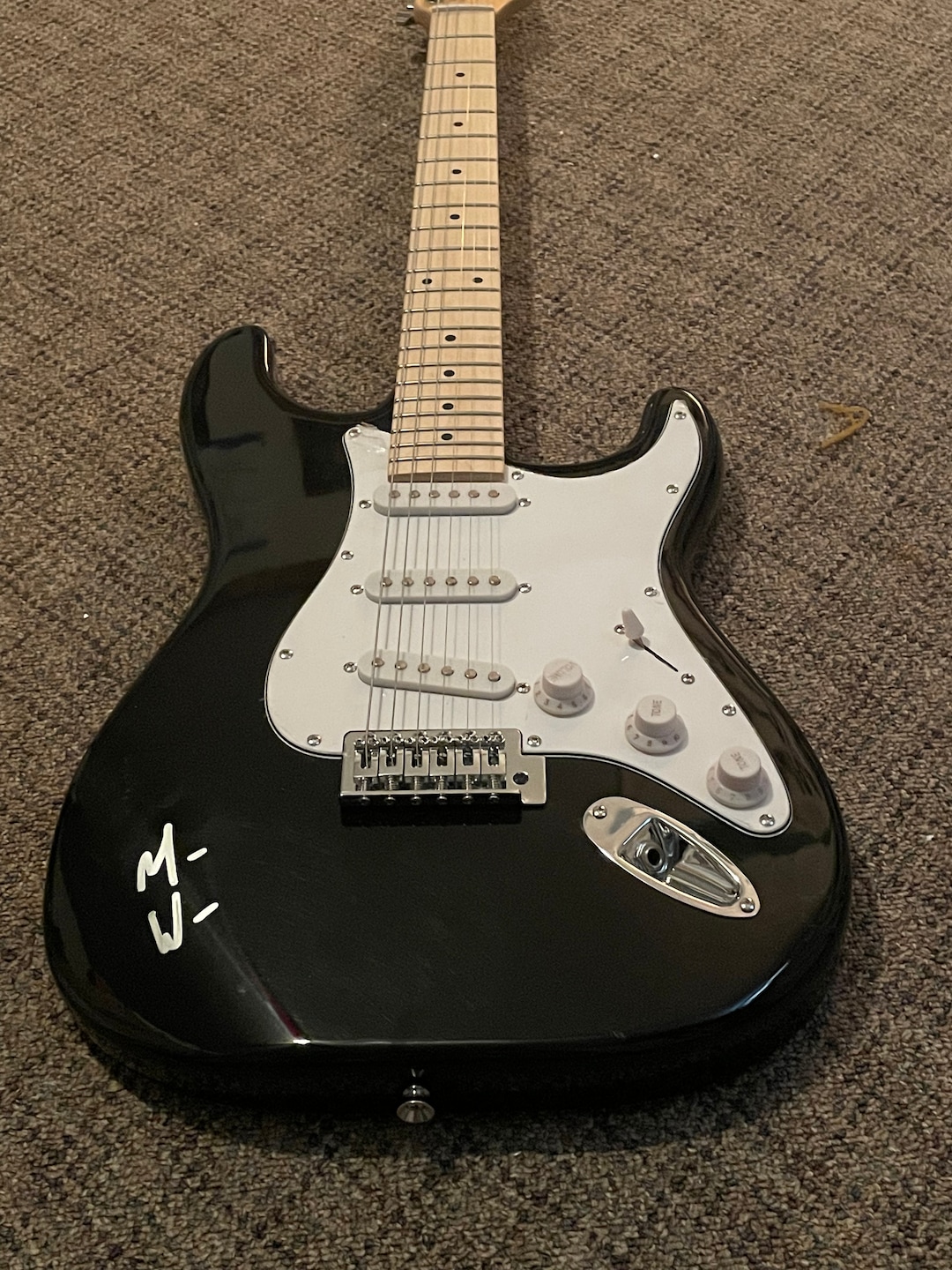 MORGAN WALLEN Signed AUTOGRAPHED New Guitar - Etsy