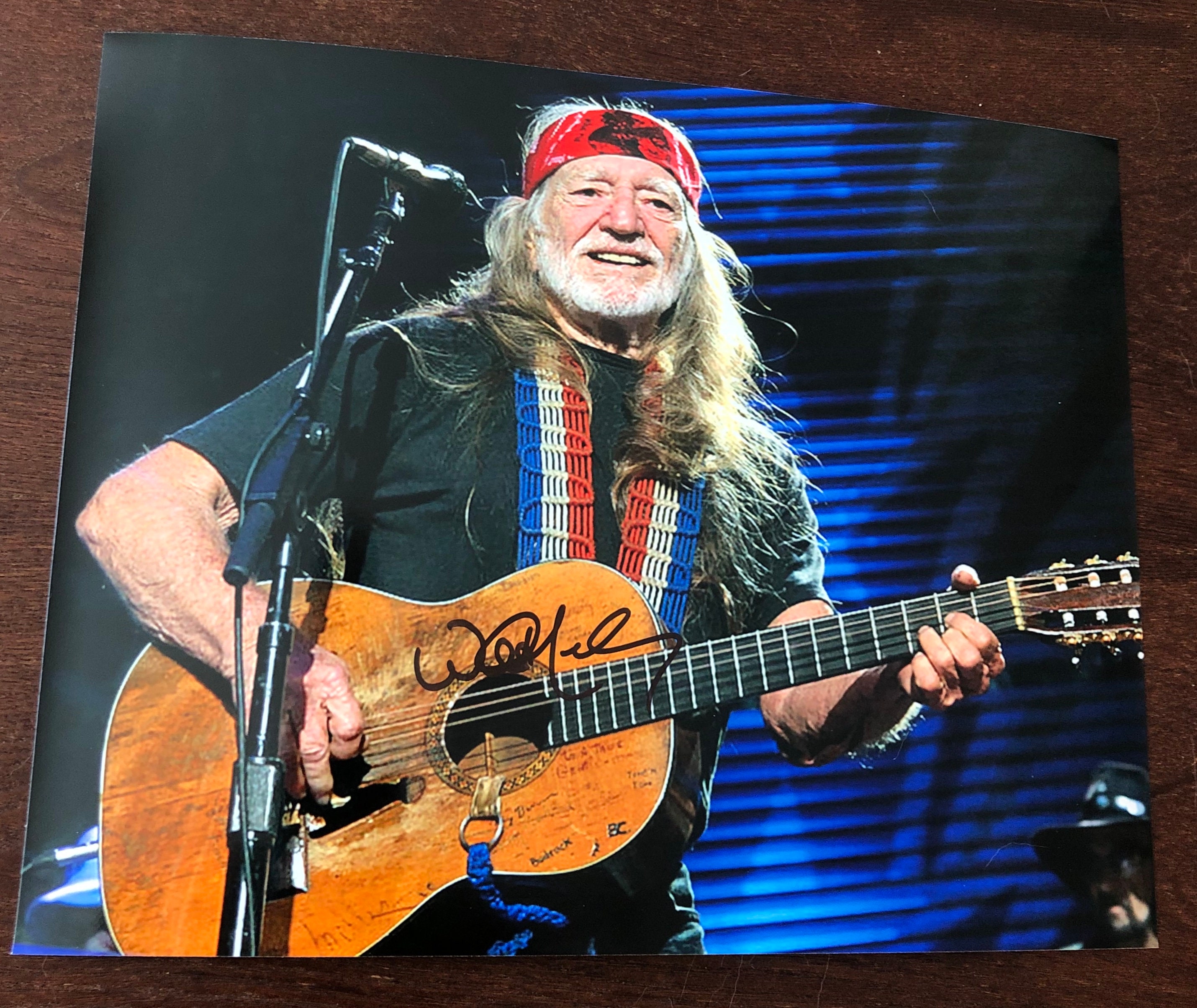 WILLIE NELSON Signed AUTOGRAPHED 8x10 Photo - Etsy