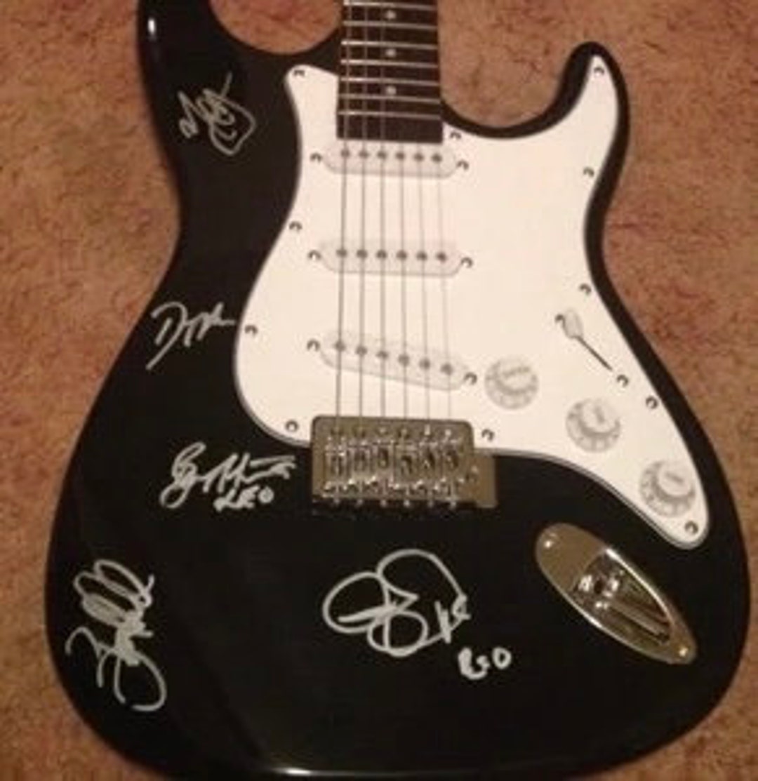 REO SPEEDWAGON Signed AUTOGRAPHED Full Size Guitar - Etsy