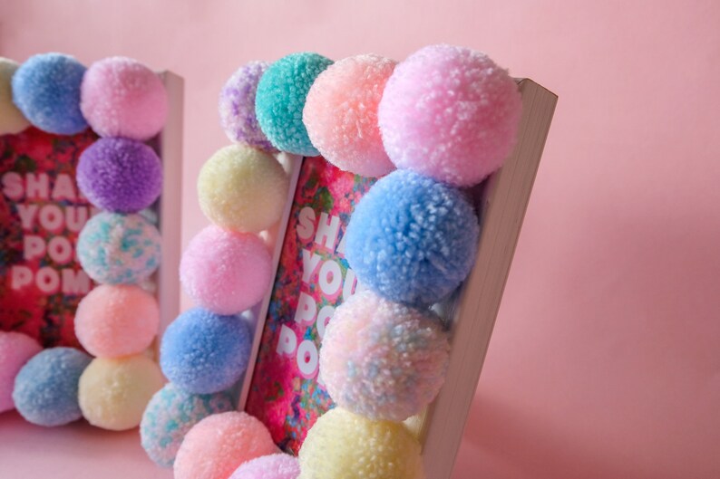 Pom Pom Ball Photo Frame Picture Frame Wool Home - Etsy UK