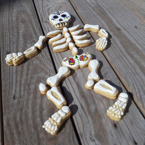 Skeleton Cookie Cutter, Spooky Cookie Cutter Set, Creepy Decor Cookie ...