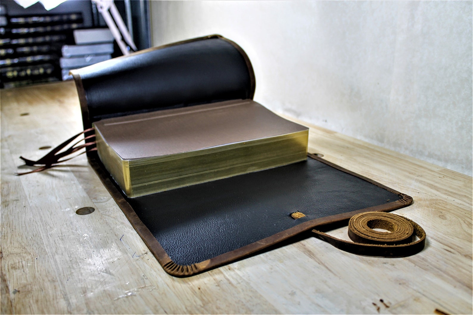 KJV Journaling Bible - Rustic Leather - Etsy Canada