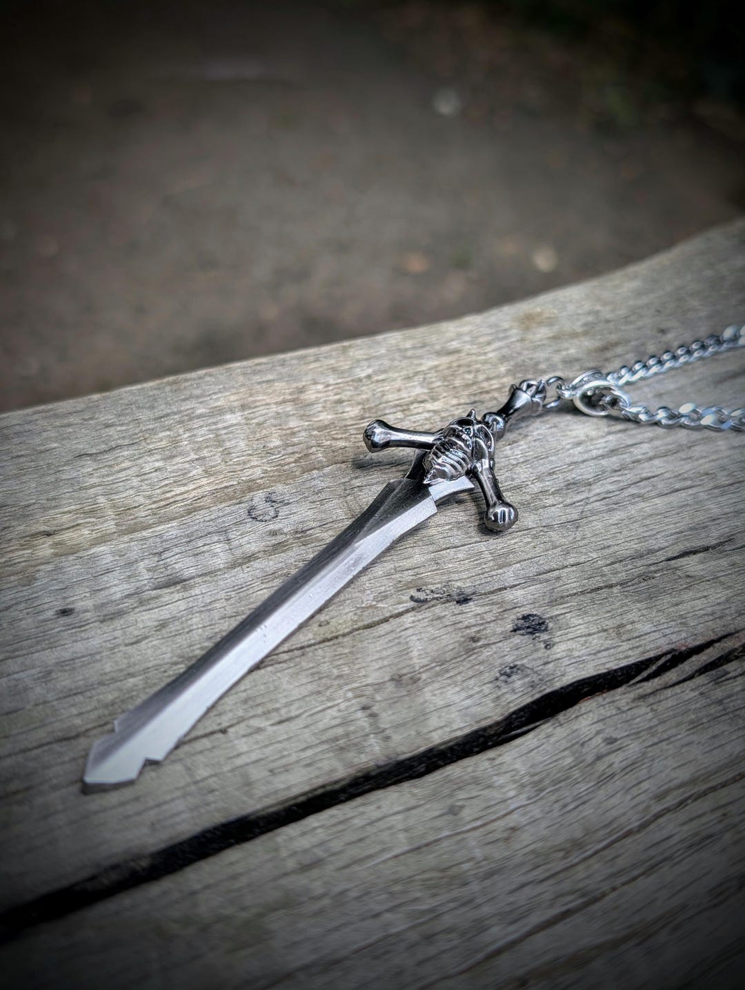 Rebellion Necklace - DMC, Dante, Devil May Cry, Sword, Fantasy, Gaming ...