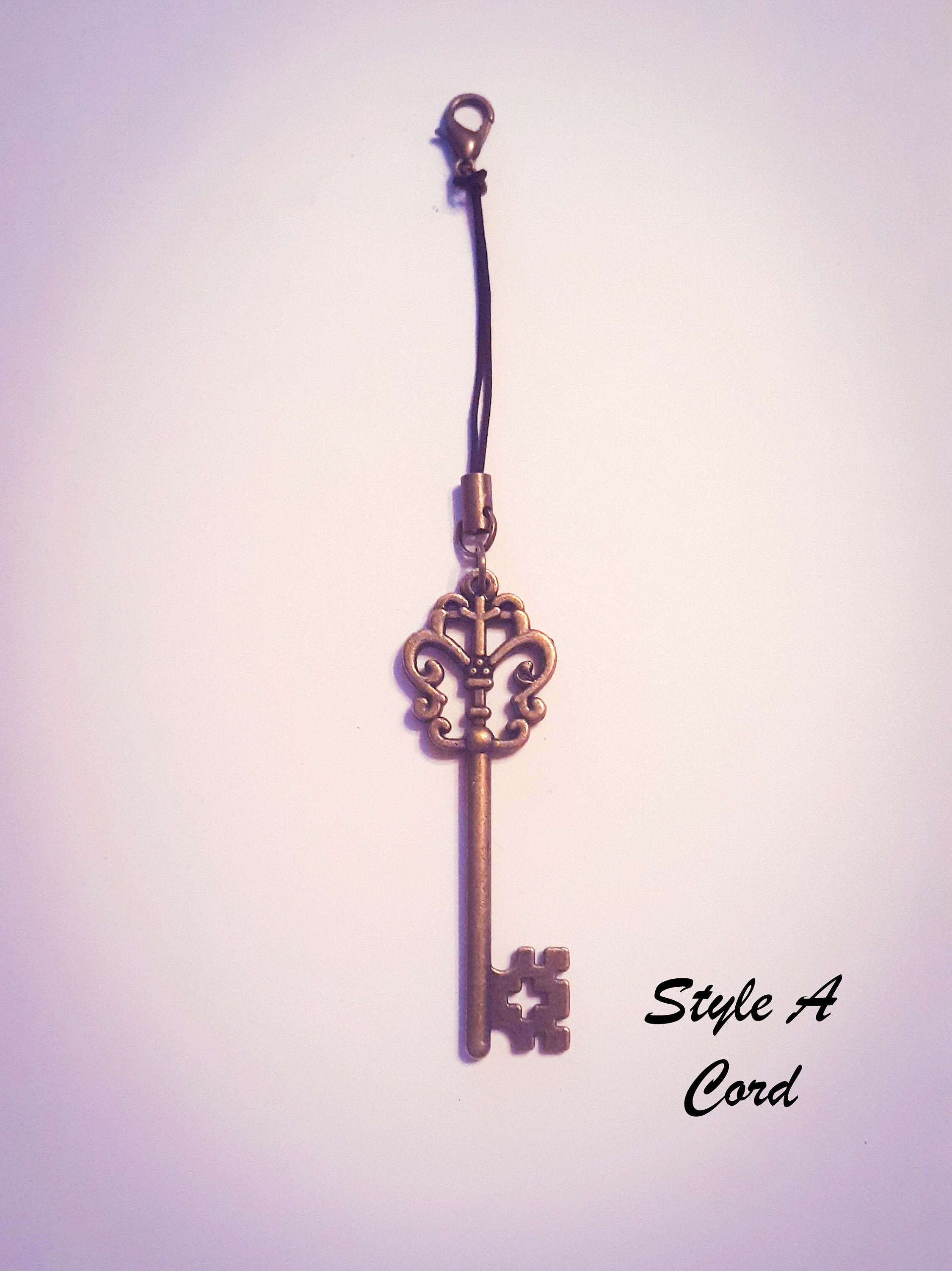 Bronze Antique Skeleton Key Charm Keychains-bronze Colored - Etsy