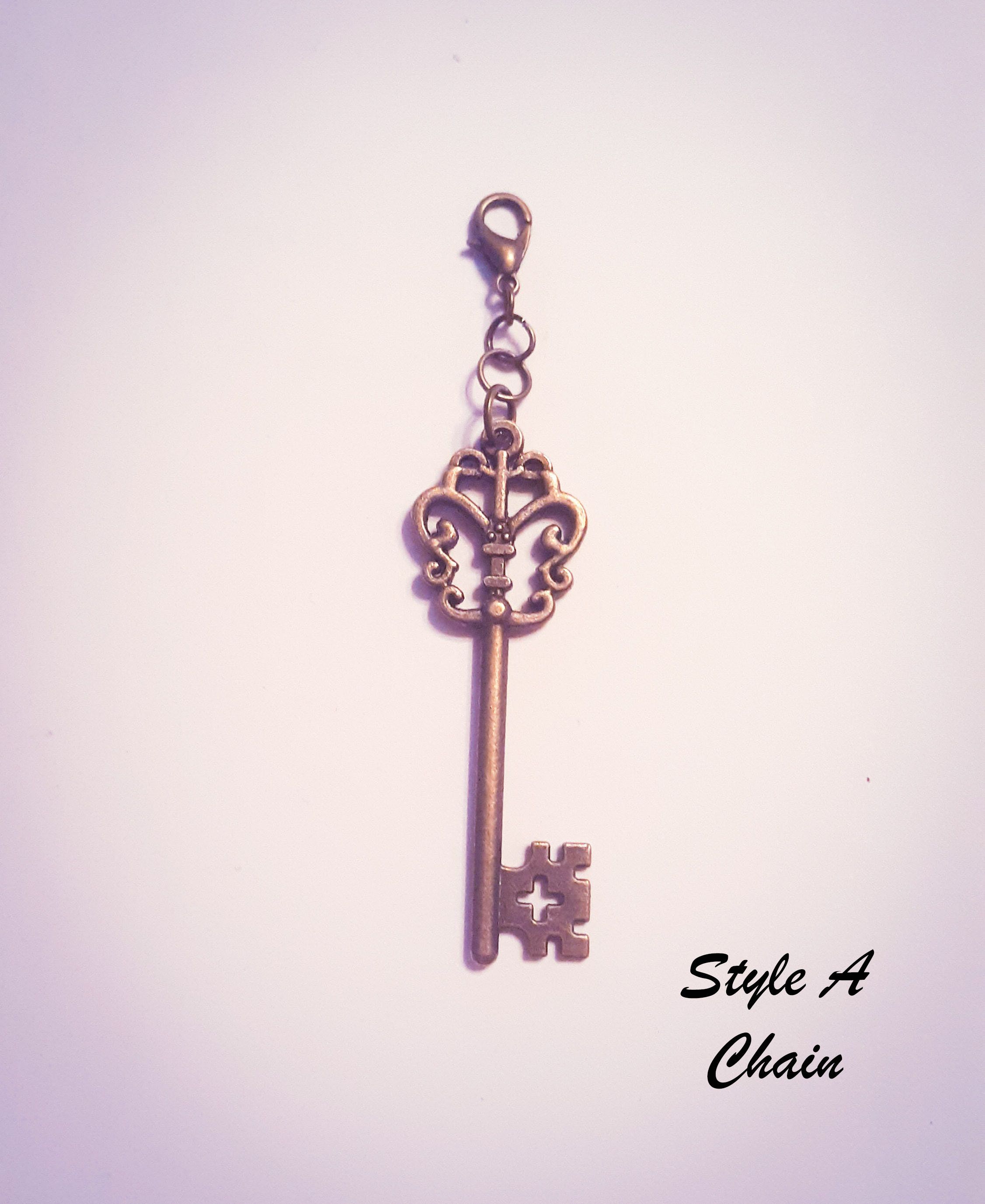 Bronze Antique Skeleton Key Charm Keychains-bronze Colored - Etsy