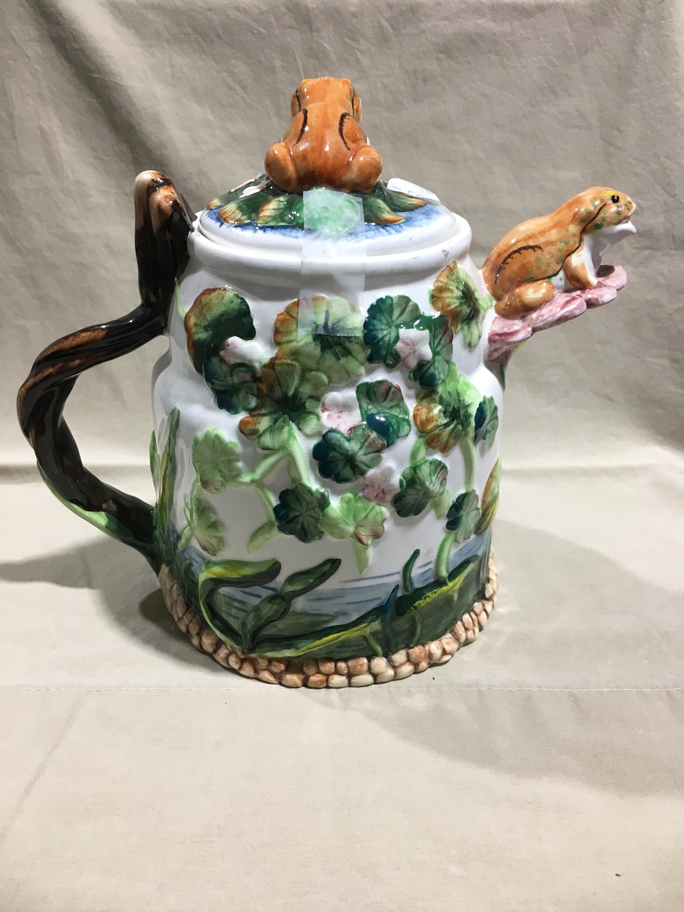 Staffordshire Fine Ceramics “chez Frogs” Hand Painted Teapot - Etsy
