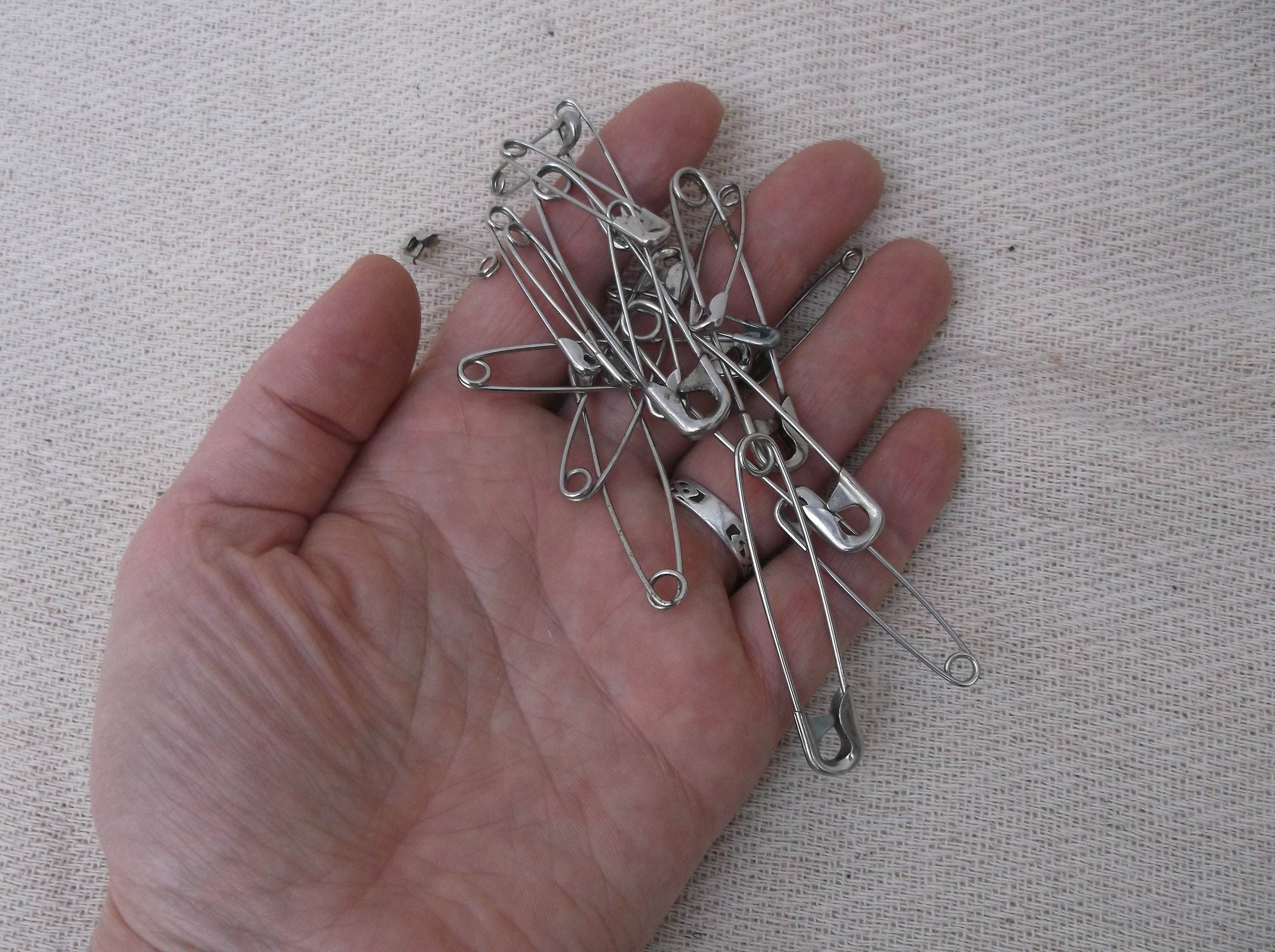 Bundle of Steel Safety Pins Metal Safety Pins - Etsy