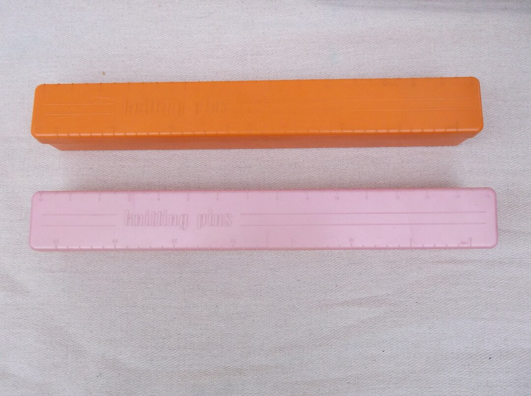 Plastic Canister, Knitting Needle Storage Tub, Vintage Needle Case ...