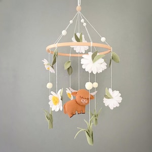 Highland Cow Crib Mobile | Rustic Scotland Nursery Decor | Gender ...