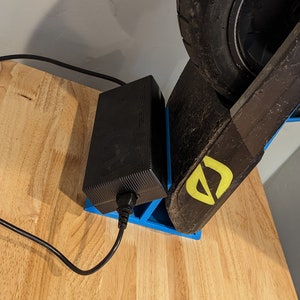 Onewheel Vertical Mount Stand | Space Saving Stand for One Wheel GT and ...