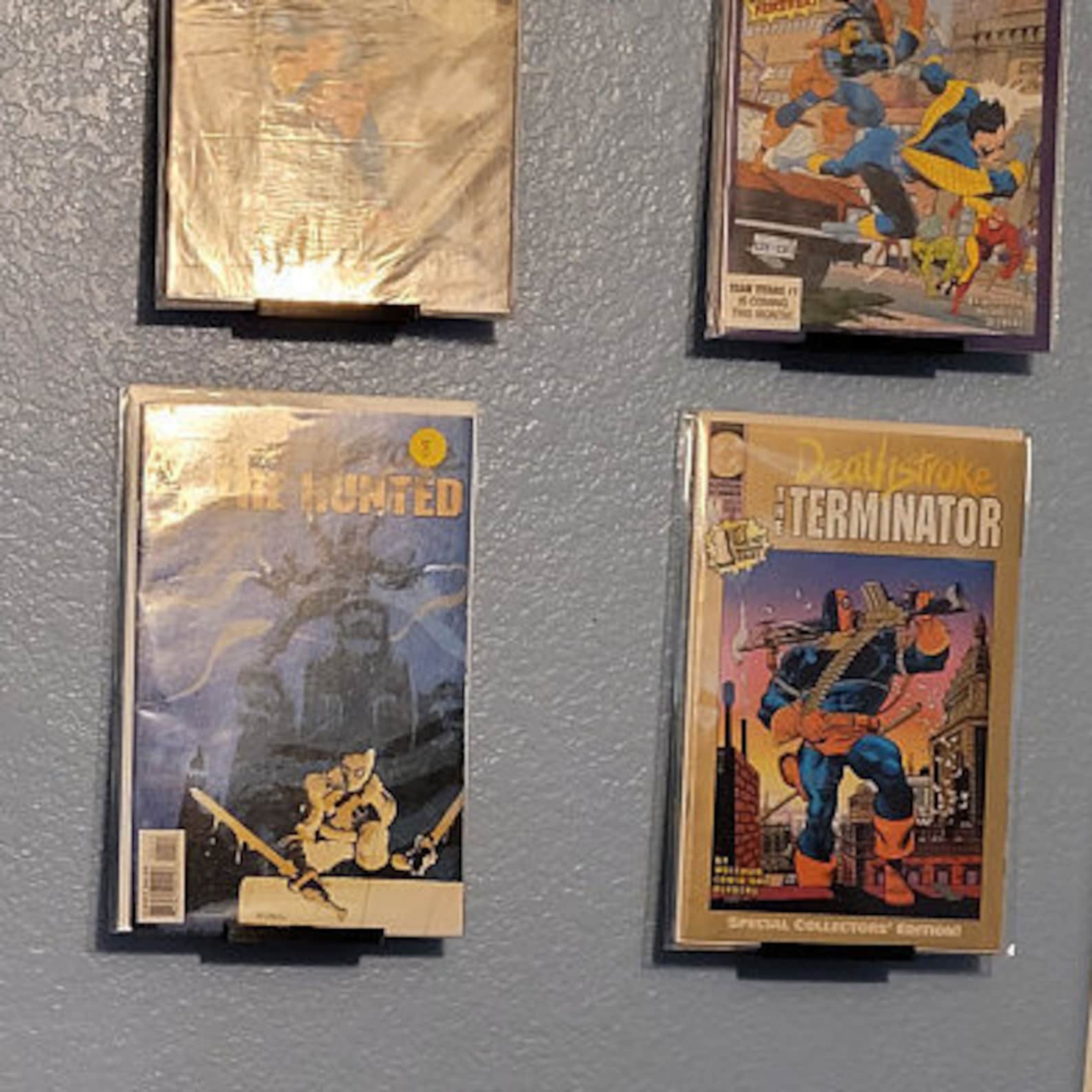 Comic Book Wall Mount Display Shelf - Etsy Israel