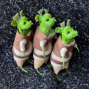 MADE TO ORDER Taxidermy Shrek Mouse - Etsy