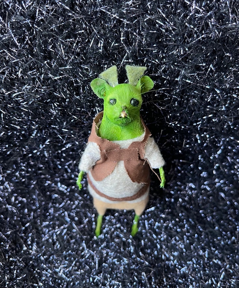 MADE TO ORDER Taxidermy Shrek Mouse - Etsy