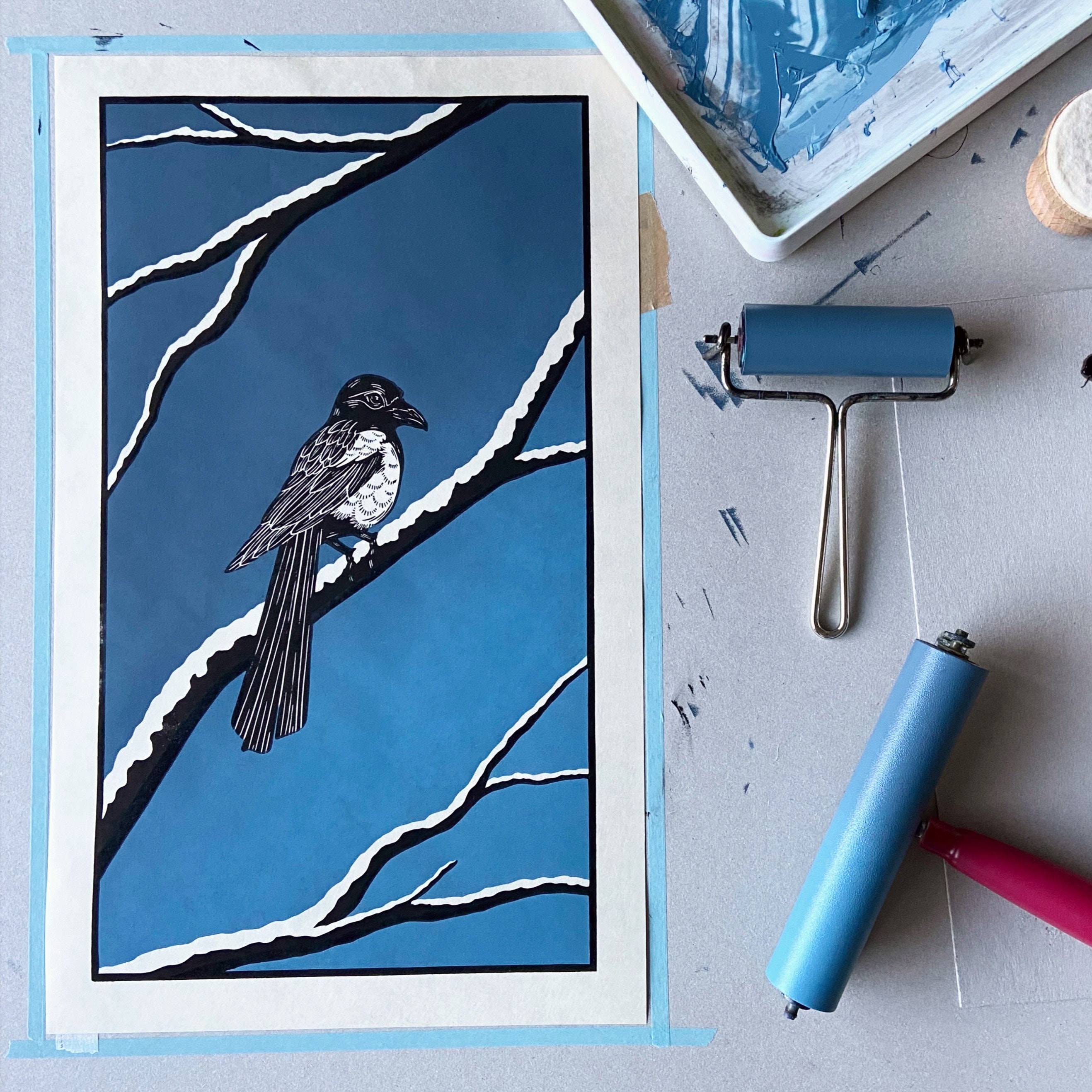Linocut print "The magpie", large multi block print 25.5x42 cm, black ...