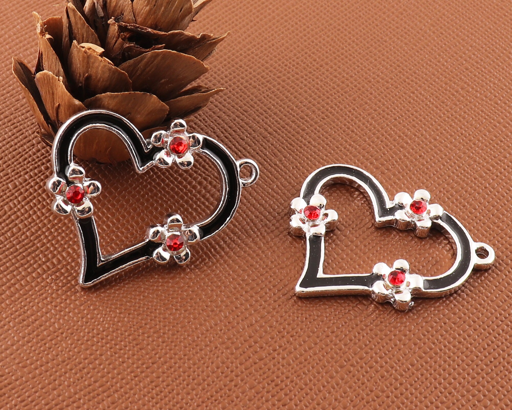 Heart Shaped Charms PendantExquisite charms enamel colorful | Etsy