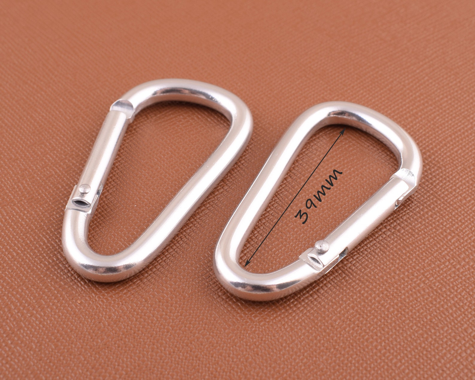 White Key Ring Key Chain Aluminum Carabiner Special Gift for Kids ...