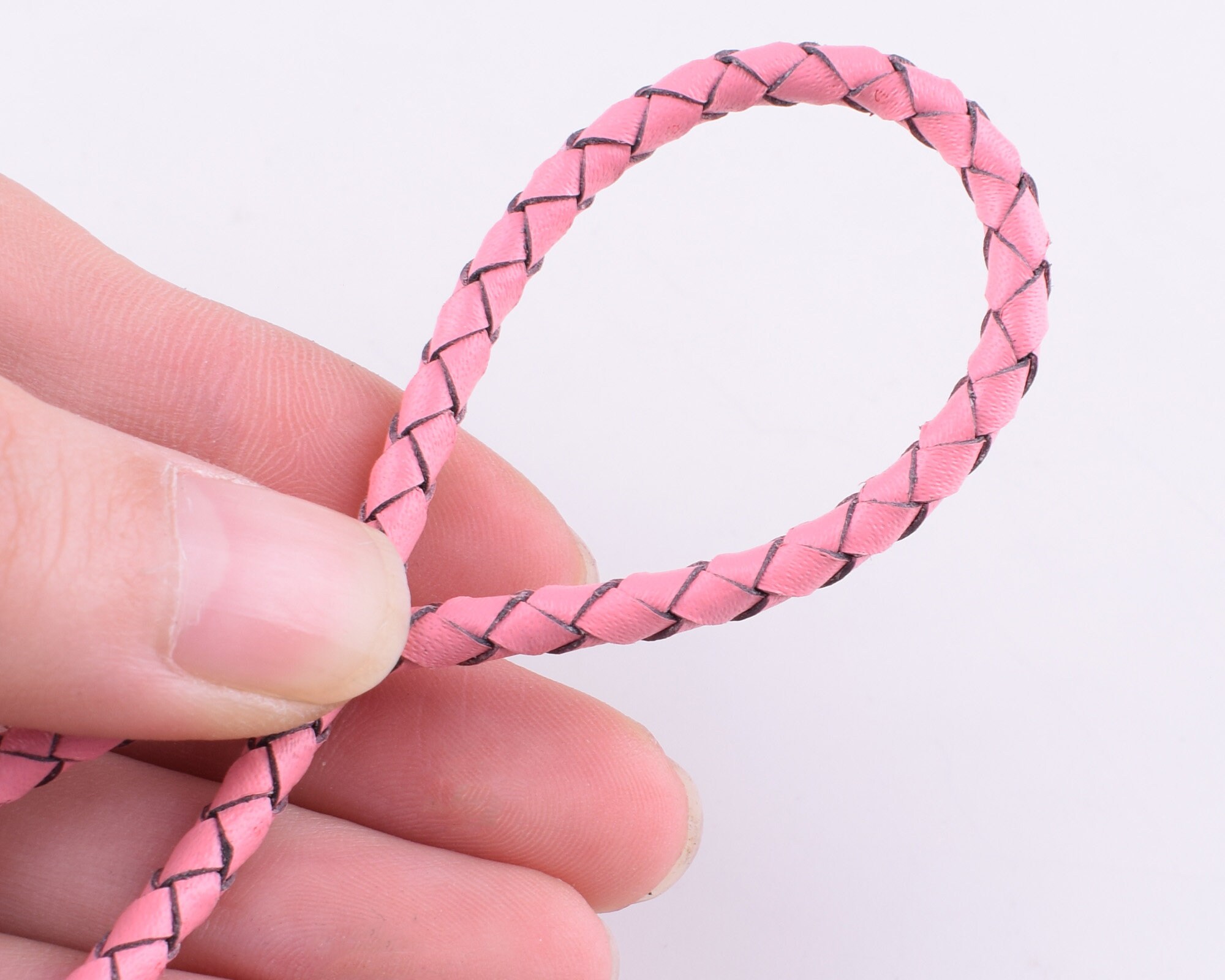 How To Braid Leather Cord? Beadnova | atelier-yuwa.ciao.jp