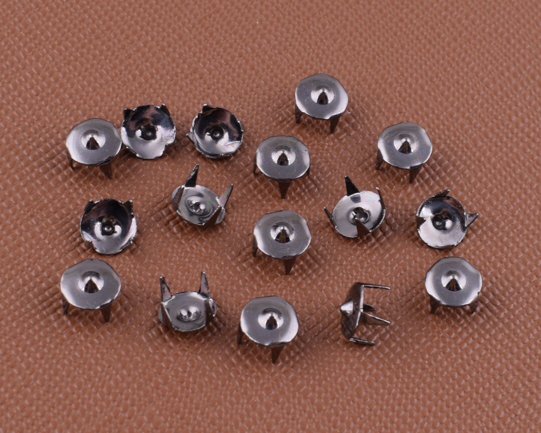 Black Mini Naiheads Studs,5mm Claws Rivet Small Round 4 Claws Nail ...