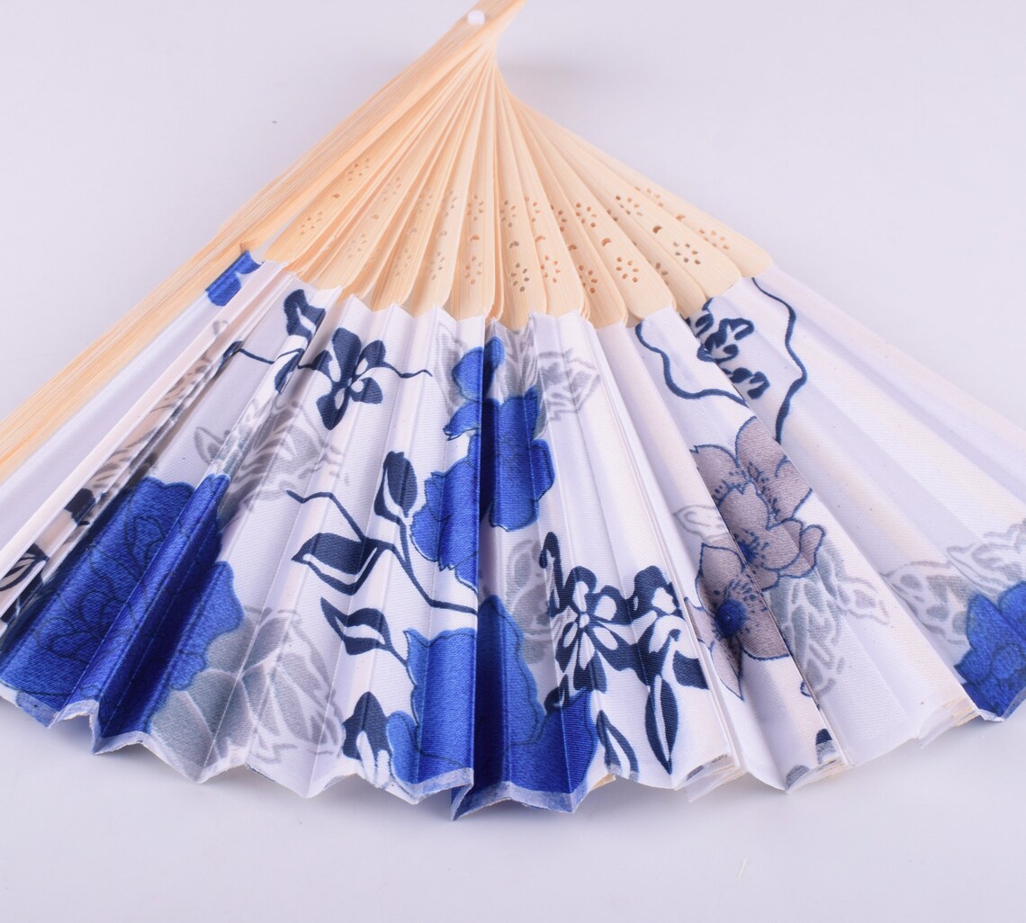 Hand Fans Chinese Silk Fans Blue and white porcelain style | Etsy