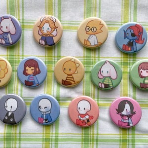 Undertale Doll Buttons | 1.25" | Pin-back & Magnet - Etsy