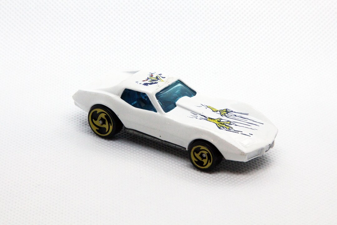 Vintage Hot Wheels 1975 White Corvette With Eagle Claws - Etsy