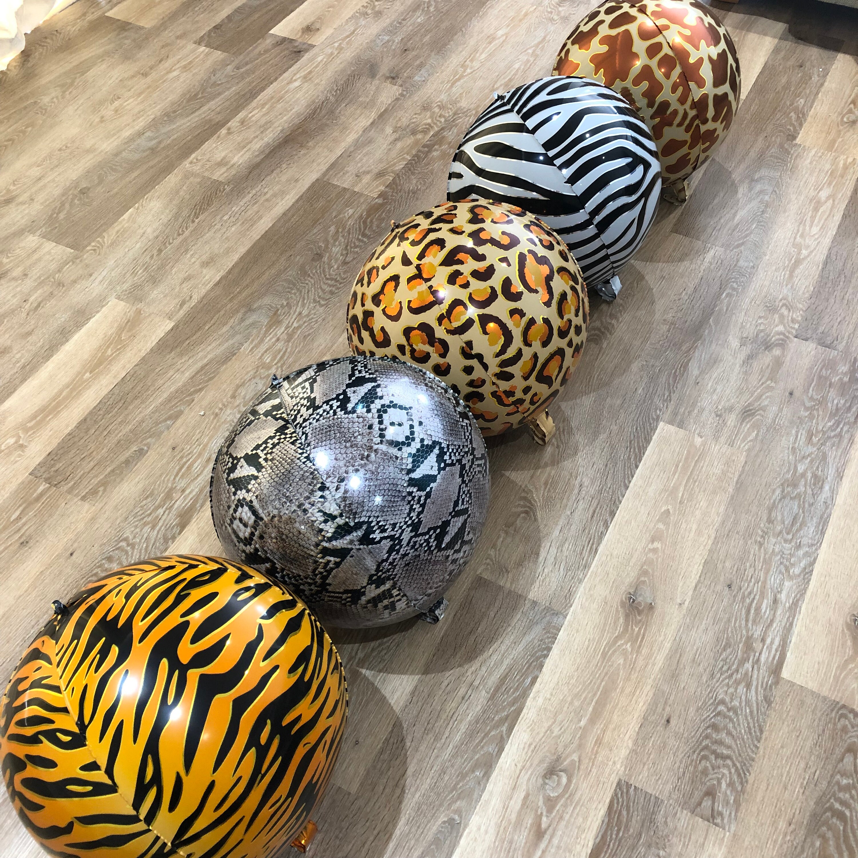 22 Leopard Print Orb Balloon | Etsy