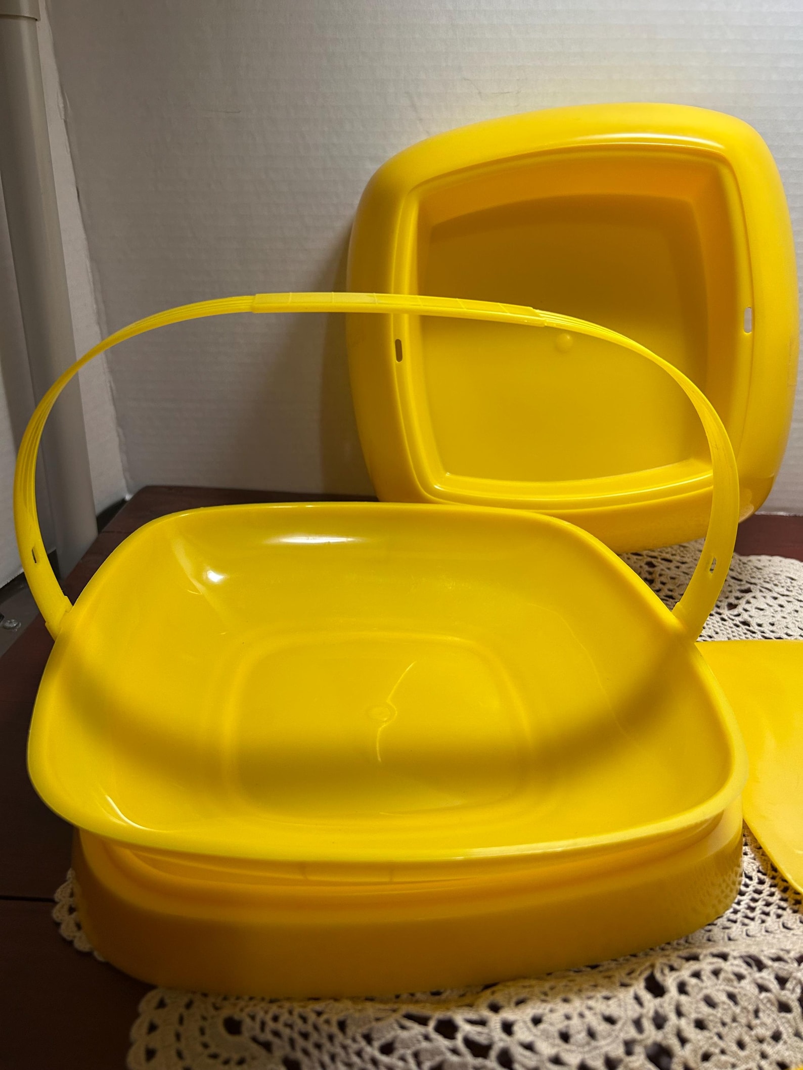 NAPA Yellow Plastic Picnic Set - Etsy