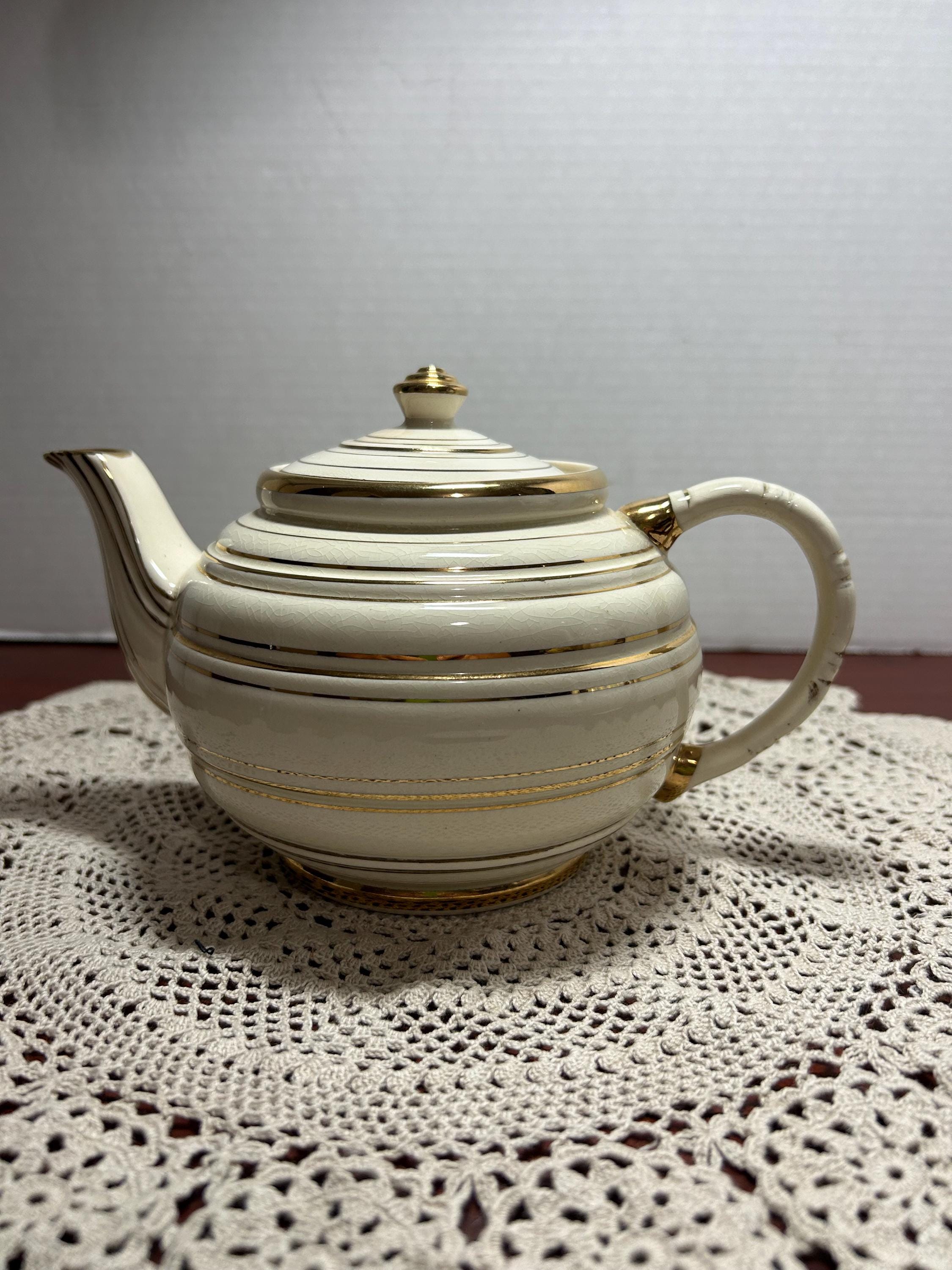 Vintage English Teapot Sadler/elegant Teatime - Etsy