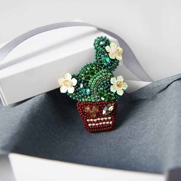 Embroidered Brooch - Etsy