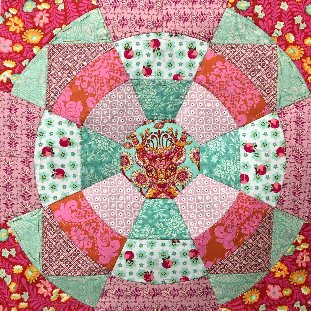 English Paper Piecing Pattern. 'in the Centre' Quilt Block. PDF Digital ...