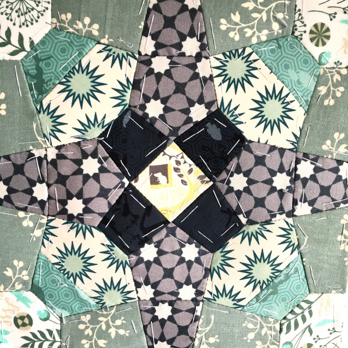 Crossroads Small Quilt Block. Paper Piecing Templates. EPP - Etsy