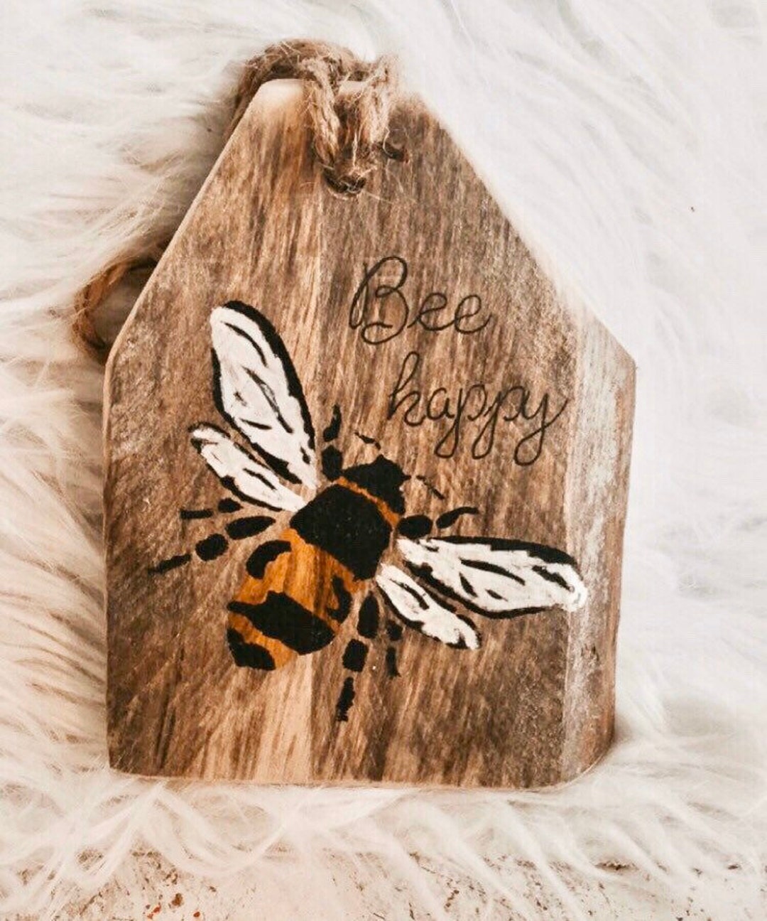 Lotta's Bee Board - Etsy