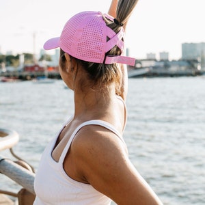 VIOLET High Ponytail Cap UPF50 X-boyfriend Design Women Baseball Hat ...