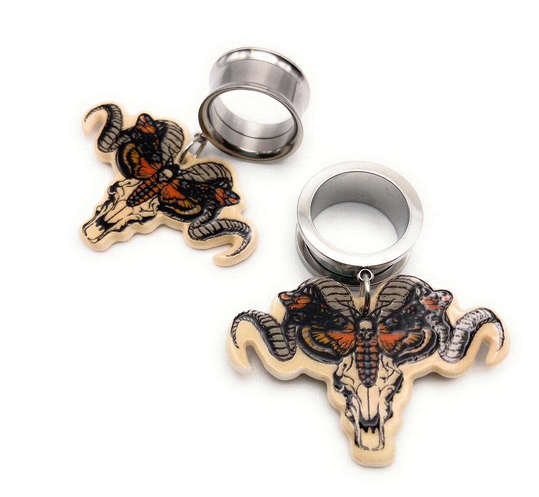 Death Moth Ram Dangle Tunnels – Surgical Steel Screw Fit, Halloween - Etsy