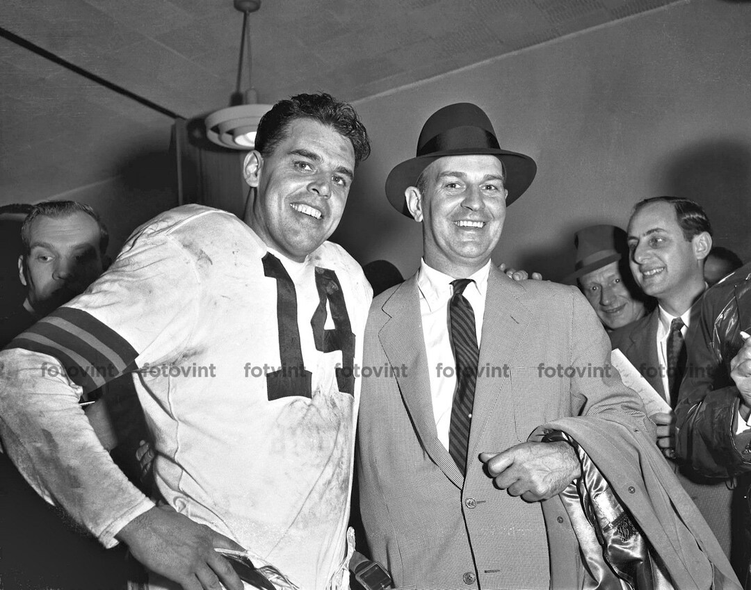 Otto Graham CLEVELAND BROWNS Photo Picture FOOTBALL Vintage Photograph ...