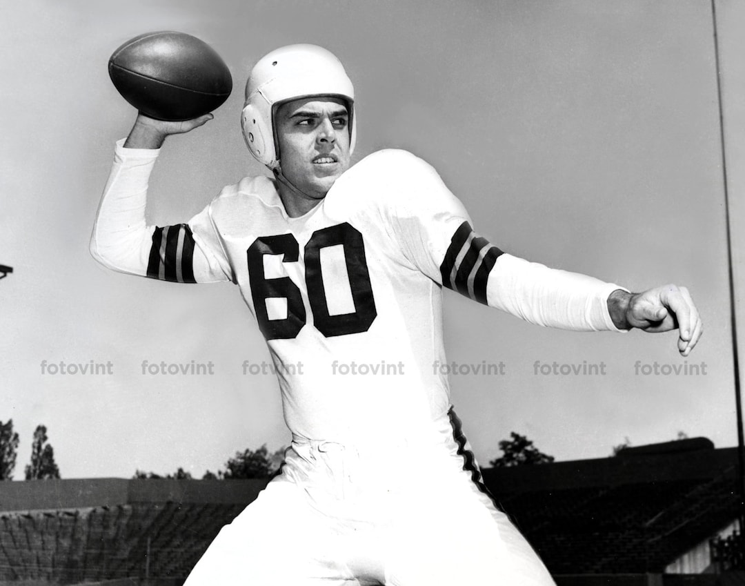 Otto Graham CLEVELAND BROWNS Photo Picture FOOTBALL Vintage Photograph ...