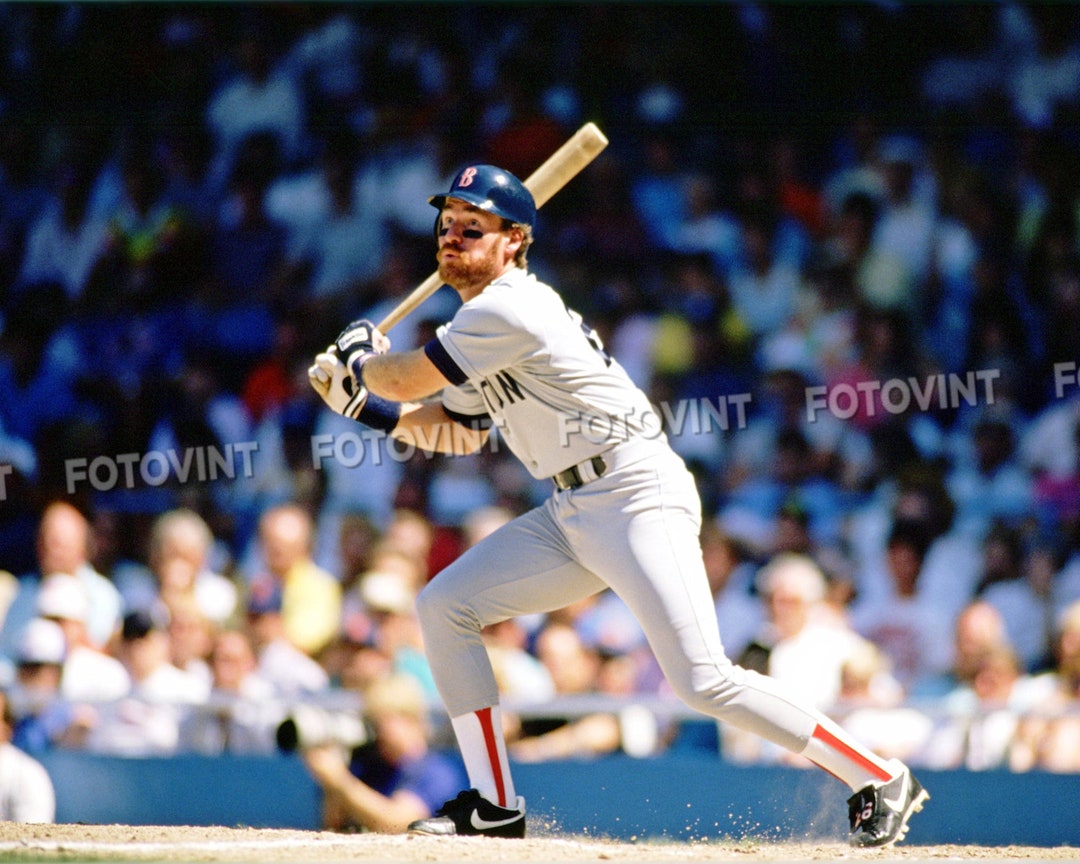 WADE BOGGS Photo Picture BOSTON Red Sox Baseball Photograph Print 8x10, 8.5x11, 11x14, 11x17 or ...