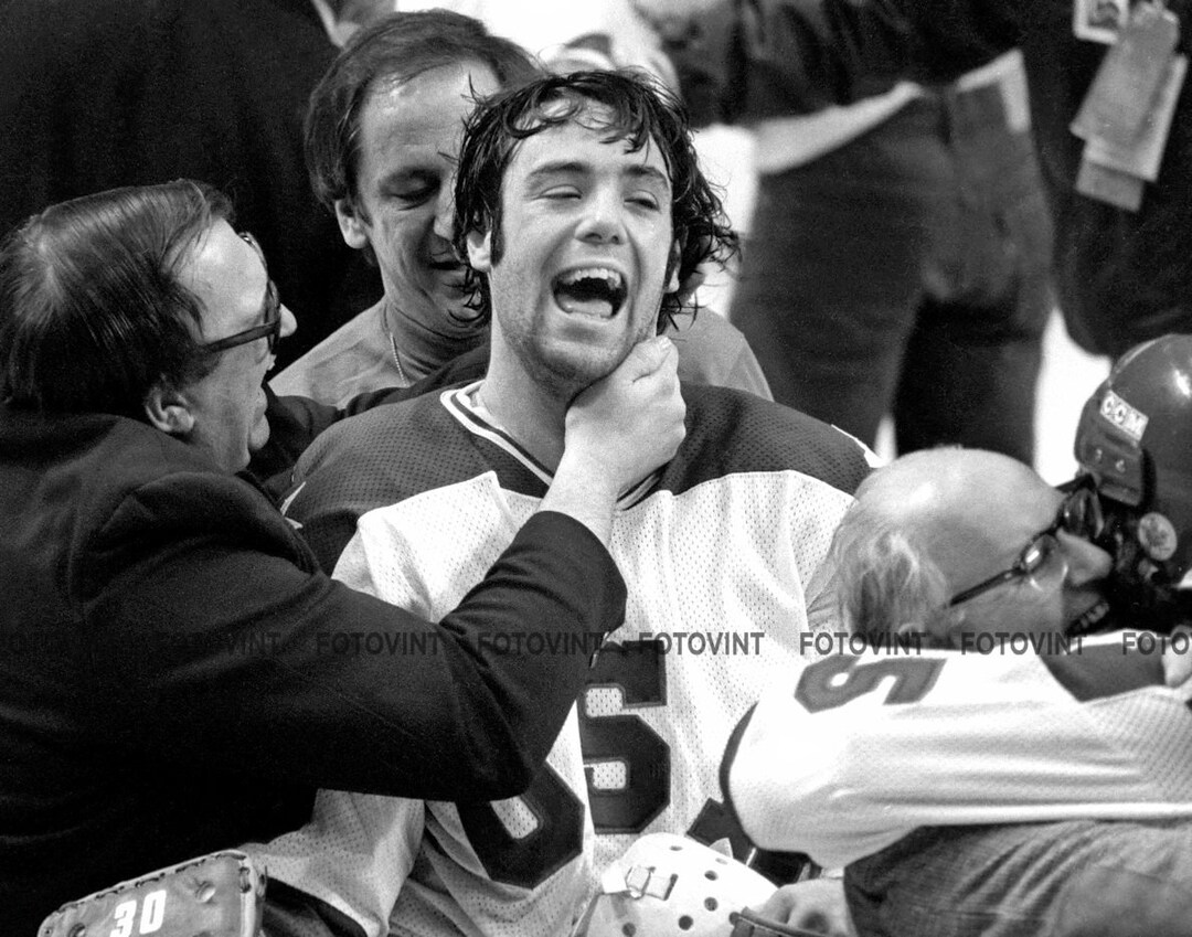Jim Craig 1980 OLYMPICS Lake Placid Photo Picture Team USA V Soviet ...