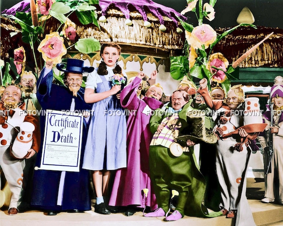 Wizard Of Oz Munchkin Coloring Pages