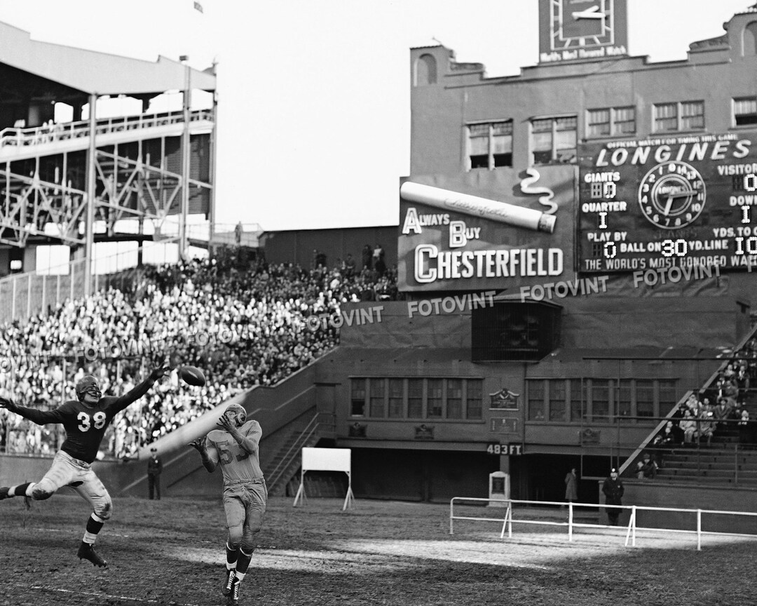 Howard red Hickey Photo Picture Los Angeles RAMS at Polo Grounds Vs New ...