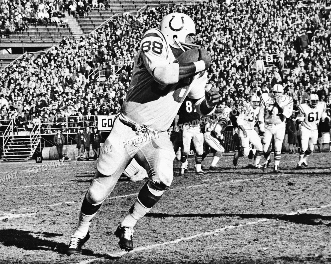 JOHN MACKEY Photo Picture BALTIMORE Colts Vintage Football Photograph ...