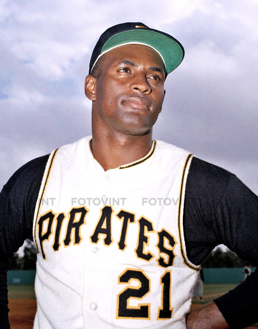 Roberto Clemente PITTSBURGH PIRATES Photo Picture VINTAGE Baseball ...