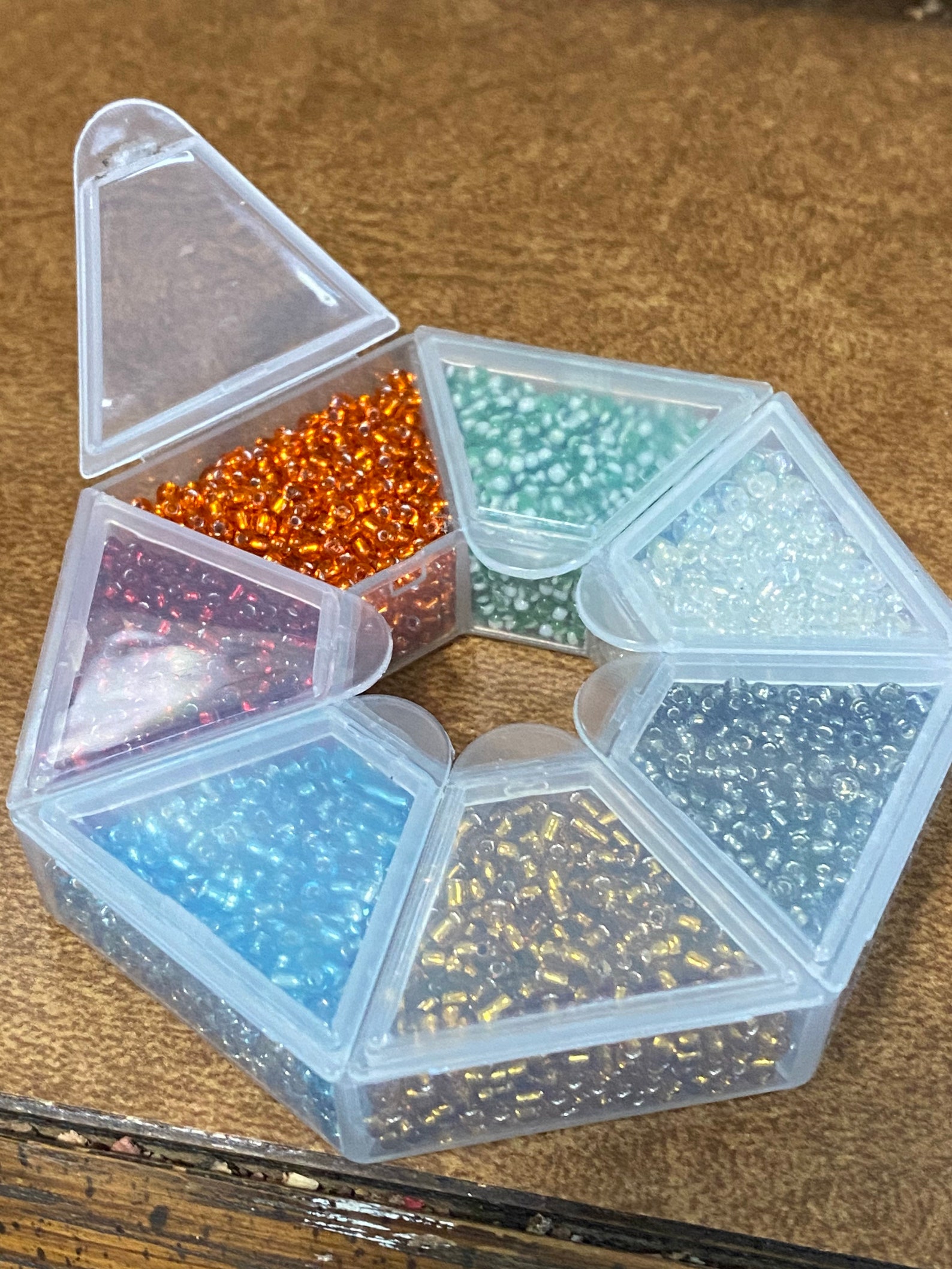 7 Mix Color Seed Bead Kit Over 9000 Beads Reusable | Etsy