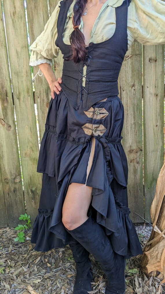 Pirate skirt store