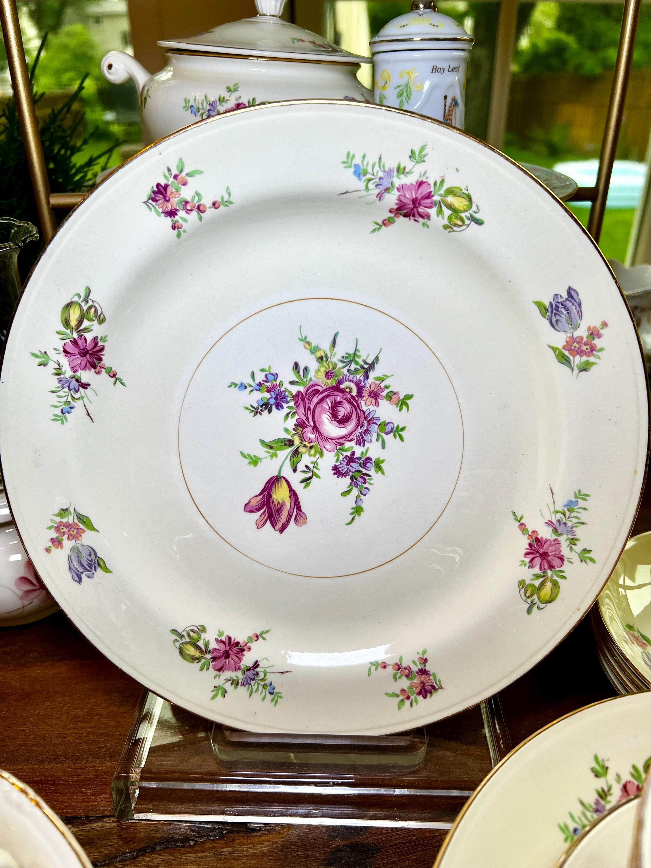 Eggshell Nautilus Priscilla Pattern - Household Institute -vintage ...