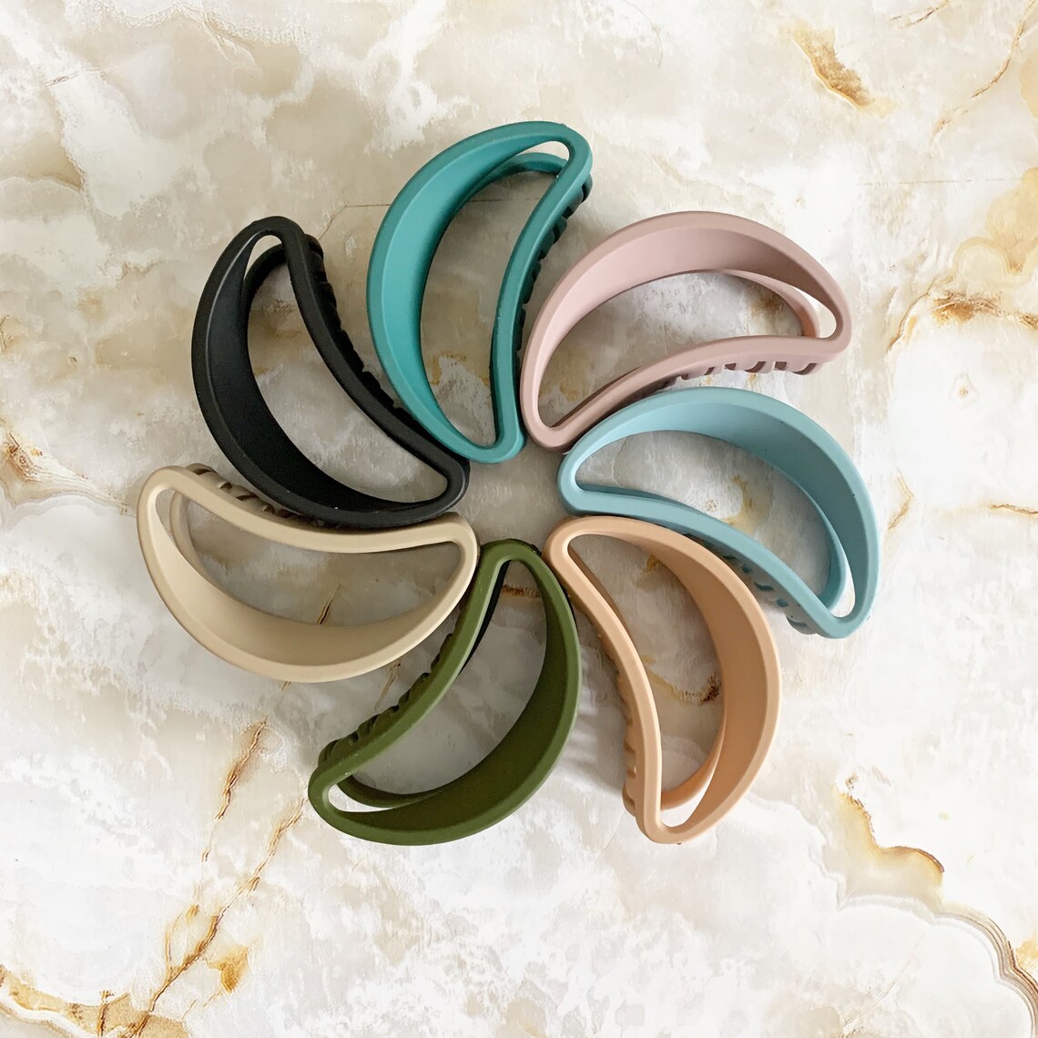 Solid color claw clips | Etsy