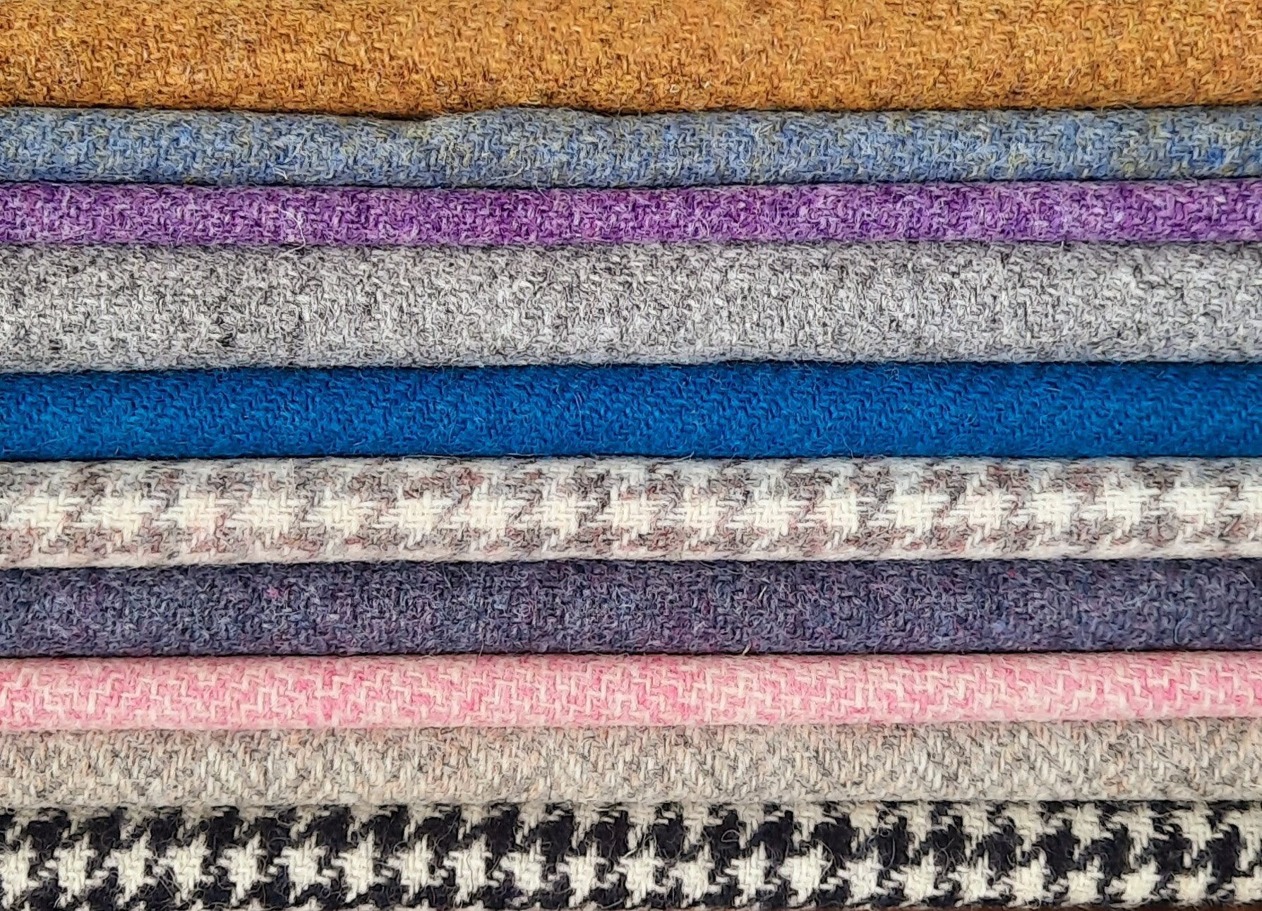 Harris Tweed Fabric Plain Herringbone Dogtooth Houndstooth Upholstery ...