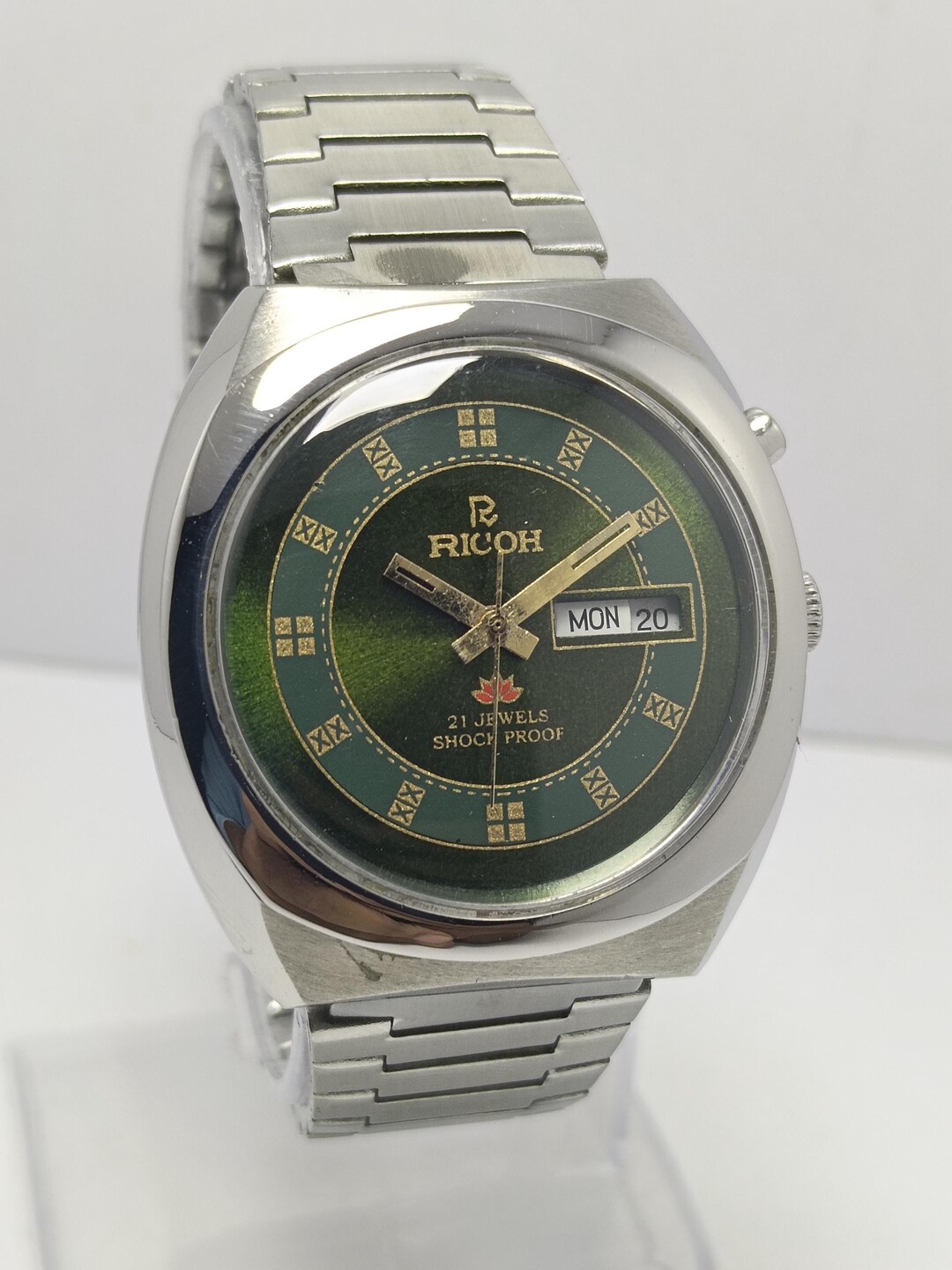 Rare Japan Made Ricoh Green Dial Day&date R31 Automatic 21 Jewels Wrist ...